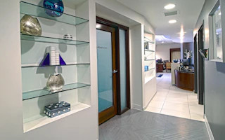 Sun City Ophthalmologist Office - Arizona Eye Institute & Cosmetic ...