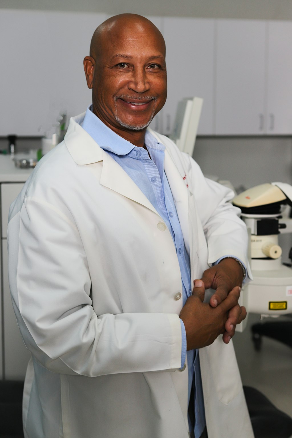 Ophthalmologist Byron Briscoe: Serving St. Thomas & Christiansted